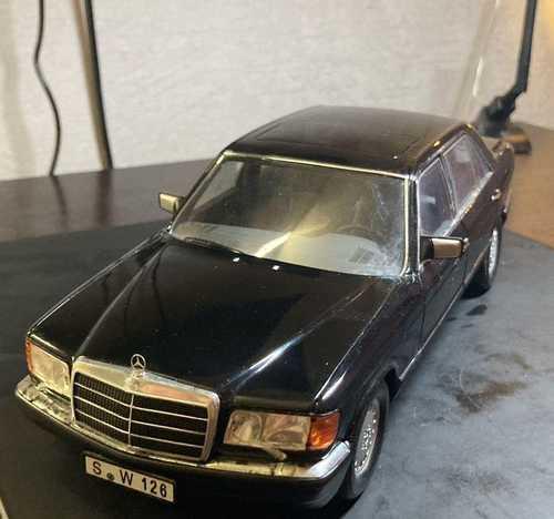 Mercedes benz w126 1/18