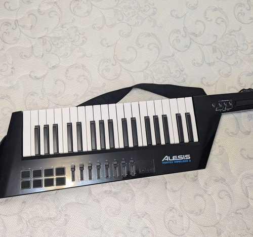 Midi клавиатура Alesis wortex wireless 2