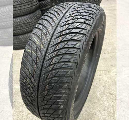 Michelin Pilot Alpin 5 235/55 R17