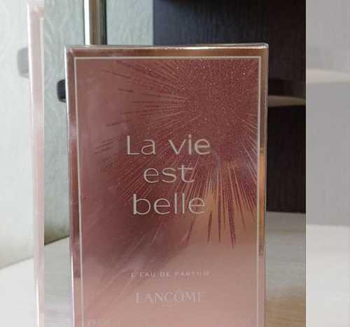 L'eau de parfum lancome LA VIE EST belle