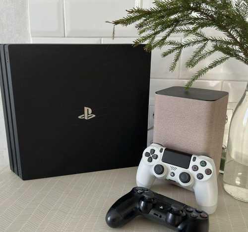 Sony playstation 4 pro 1tb 2 геймпада