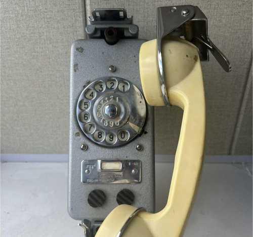 Ретро телефон СССР