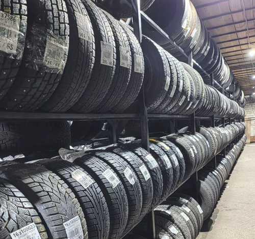 Goodyear UltraGrip Ice Arctic SUV 235/55 R19 105V