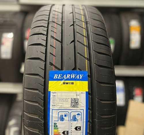 Bearway BW118 235/40 R19 76U