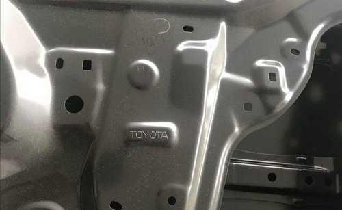 Дверь передняя правая Toyota Land Cruiser 300