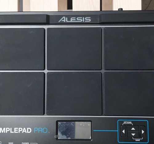 Alesis SamplePad Pro   крепление для монтажа