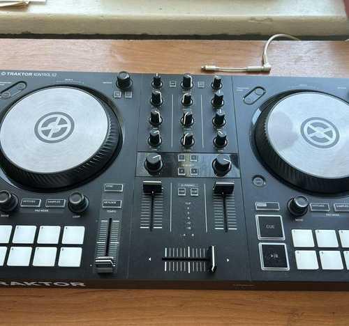 Dj контроллер traktor s2 mk3