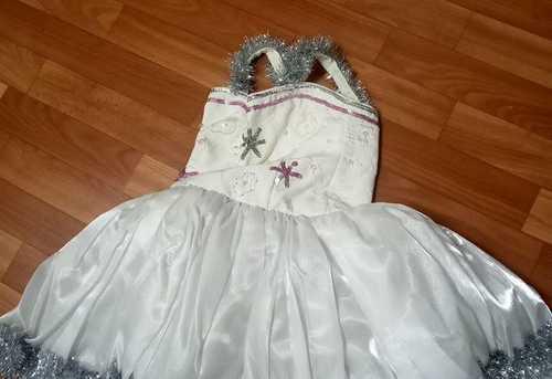Новогоднее платье девочке в дет сад снежинка