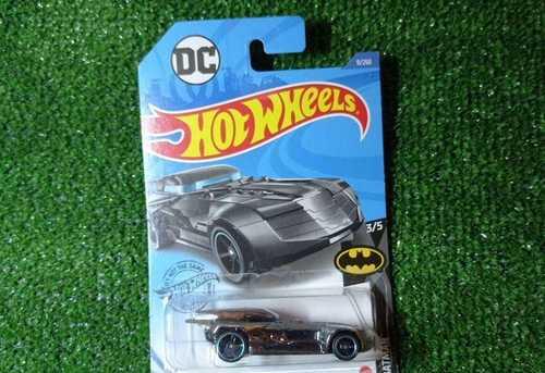 Hot Wheels Batmobile Batman 3/5 2020