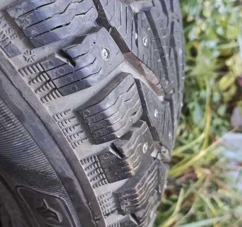 Kormoran SUV Stud 215/60 R17 100T