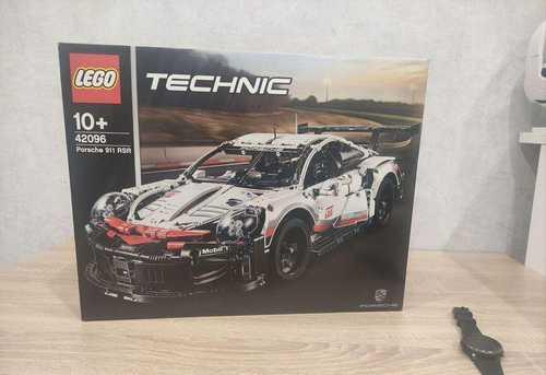 Lego Technic 42096 Porshe 911 RSR