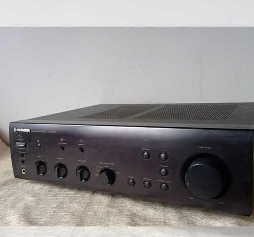 Pioneer A-402 усилитель Япония 220 Вольт