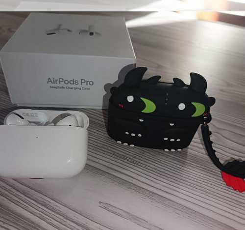 Наушники apple airpods pro и чехол дракончик