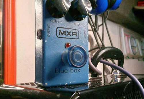 Гитарная педаль MXR blue box