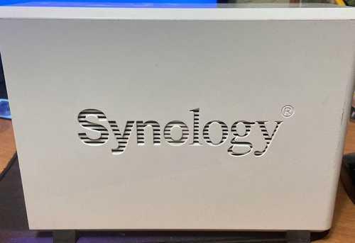 Сетевого хранилища данных Synology