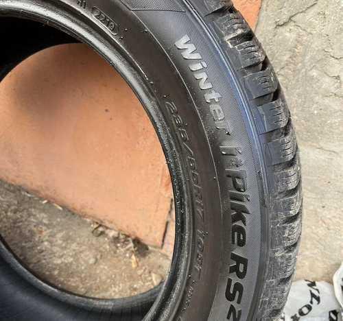 Hankook Winter I'Pike RS2 W429 235/55 R17 103T