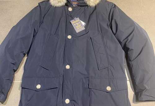 Парка -пуховик Woolrich(Италия) р.S,3XL