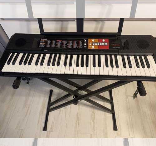 Синтезатор Yamaha PSR-F51