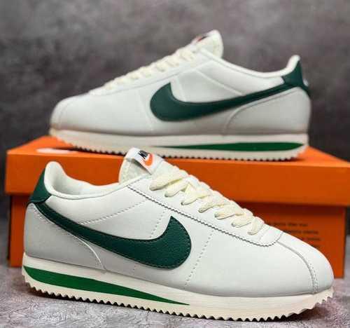 Женские кроссовки nike Cortez