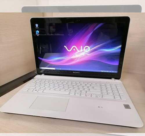 Ноутбук Sony Vaio Fit i5-4200 6 750 Nvidia GT 740M