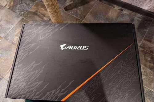 Gigabyte Aorus 15G YC (i7, 32, 3080)