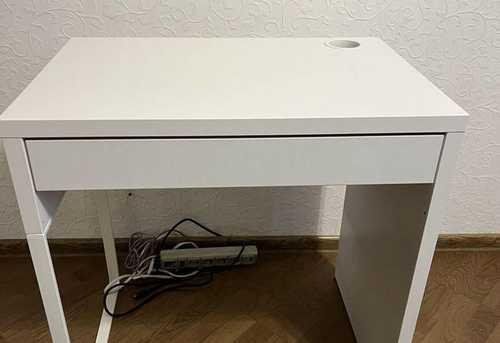 Письменный стол IKEA микке 73x50