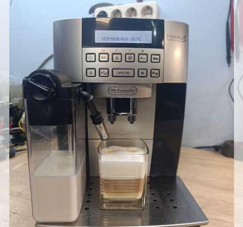 Кофемашина DeLonghi ecam 22.360 Cappuccino