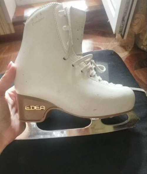 Фигурные коньки edea