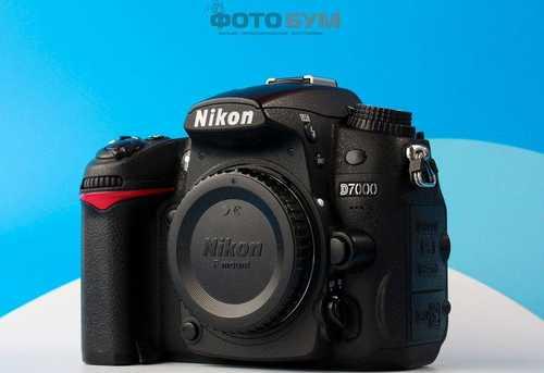 Фотоаппарат Nikon D7000 body