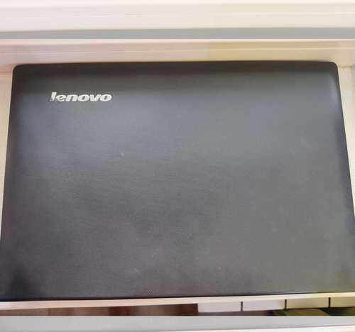 Ноутбук Lenovo G50-30 с дискретной видеокартой