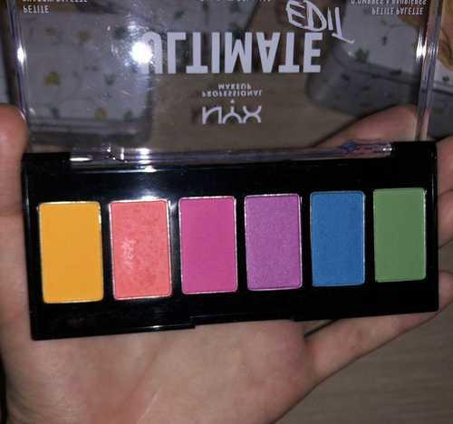 NYX Ultimate Edit Petite Shadow Palette