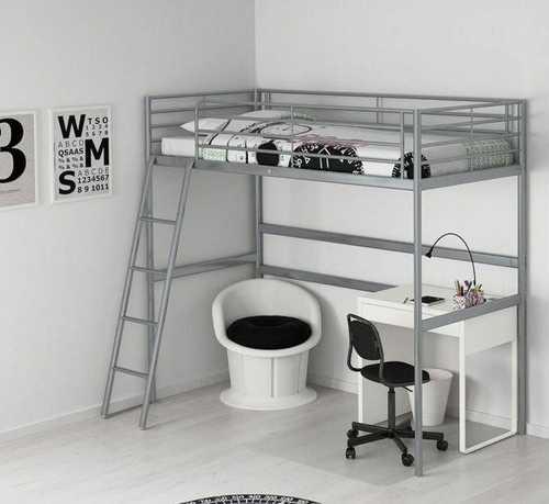 Кровать чердак IKEA свэрта+матрас в идеале