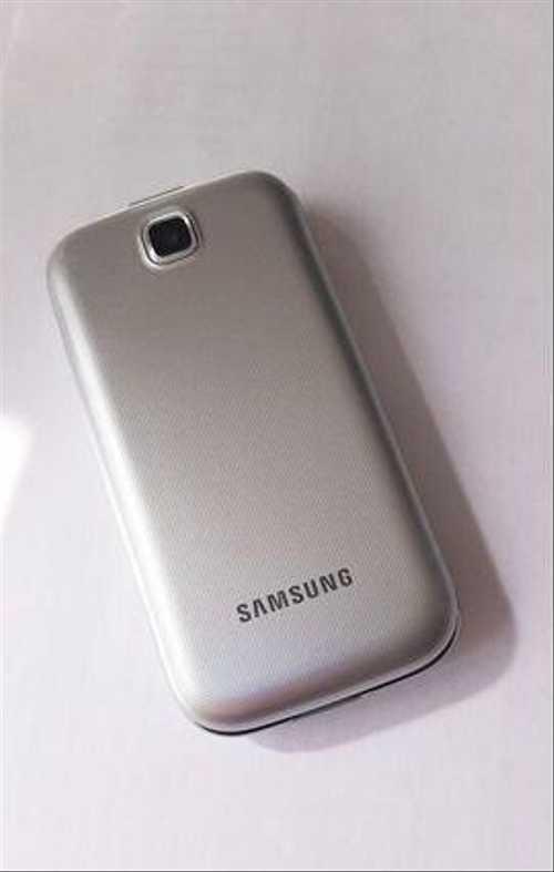 Телефон Samsung GT-C3592