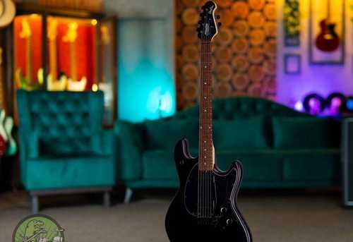 Sterling by Music Man SUB SR30