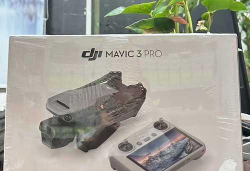 Квадрокоптер DJI Mavic 3 Pro Fly More Combo (RC)