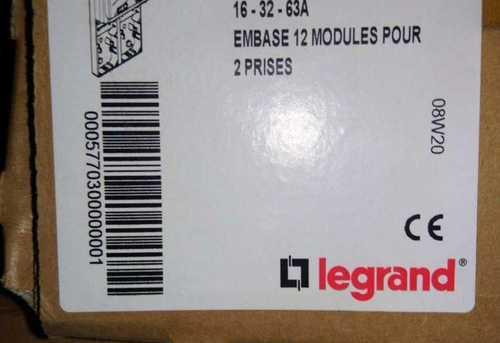 Бокс щрн-П 12 модулей IP66 Legrand 57703