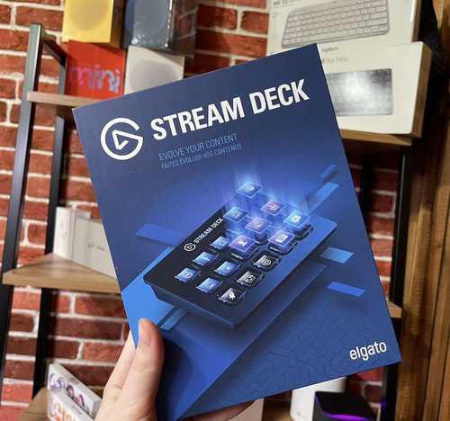 Контроллер для стриминга Elgato Stream Deck