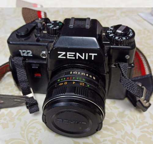 Пленочный фотоаппарат Zenit 122