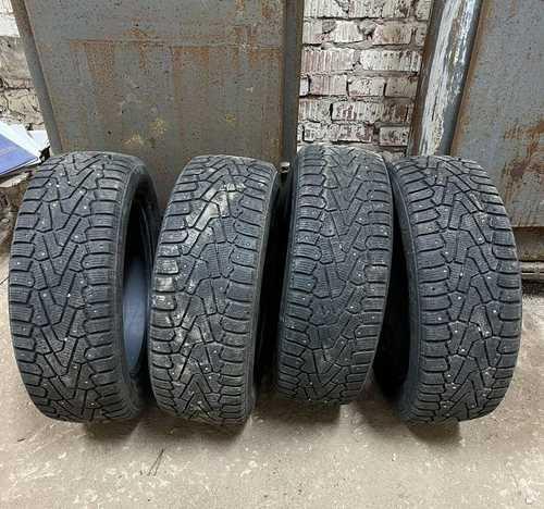 Pirelli Ice Zero 215/55 R17