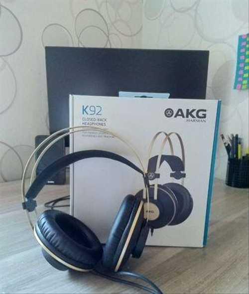 Наушники AKG K92