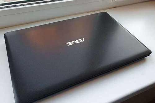 Ноутбук Asus X552C + ориг з/у + сумка