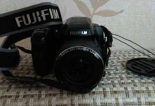 Компактная камера FujiFilm FinePix S9800