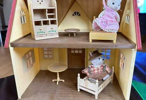 Дом Марии Sylvanian Families с мебелью