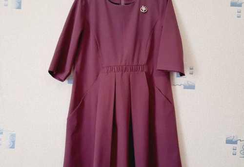 Платье женское бордовое 52 (XL) размер