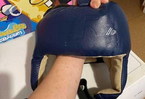 Боксерский комплект, шлем и перчатки 8 OZ