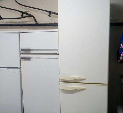 Холодильник "Stinol" RF345A008. 008 б/у