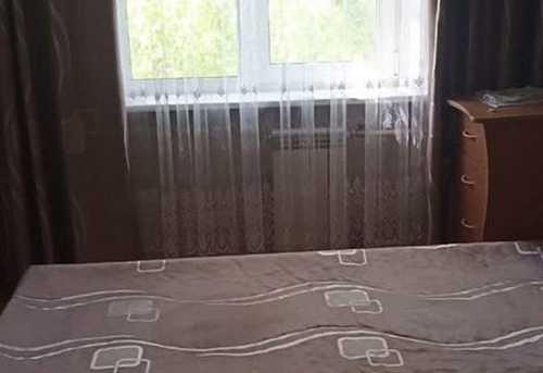 Комплект штор и покрывало на кровать