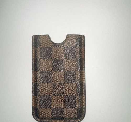 Чехол на iPhone 4 louis vuitton