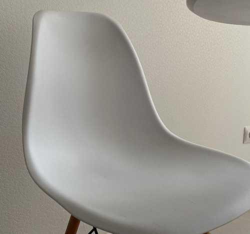 Стул eames