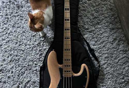 Squier by fender vintage modified 70's jazz bass